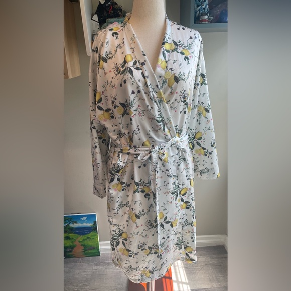 Pottery Barn | Intimates & Sleepwear | Monique Lhuilloer Pottery Barn ...